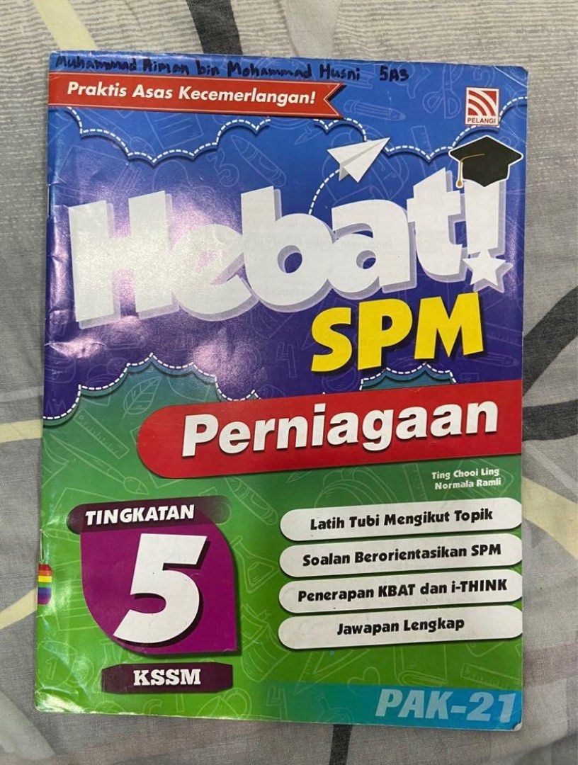 Hebat SPM Perniagaan Tingkatan 5 Exercise book, Hobbies & Toys, Books & Magazines, Assessment ...