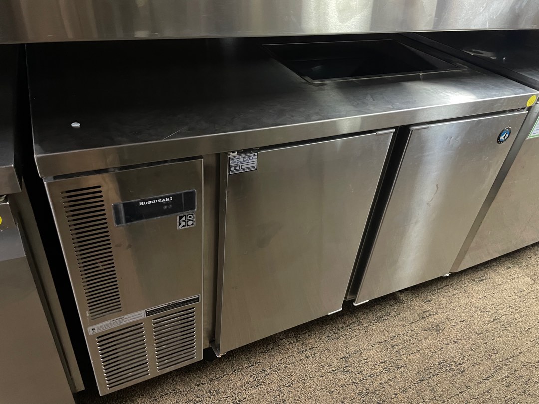 Hoshizaki open top 2 door counter chiller / salad counter chiller, TV ...