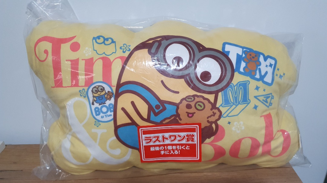 Ichiban Kuji Minions Fever Last Prize Tim & Bob Cushion, Hobbies & Toys ...