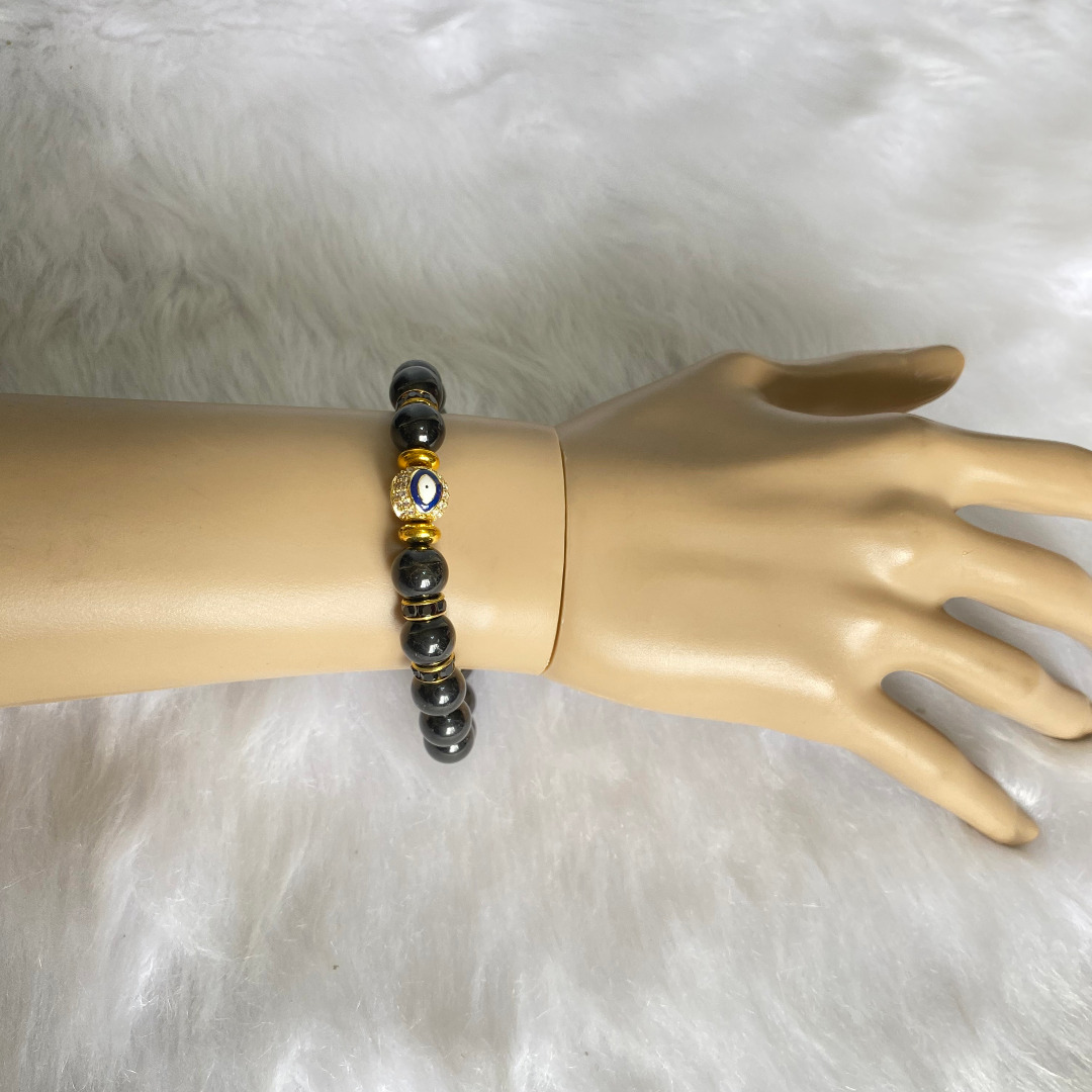 Japan Black Onyx Evil Eye Bracelet, Women's Fashion, Jewelry ...