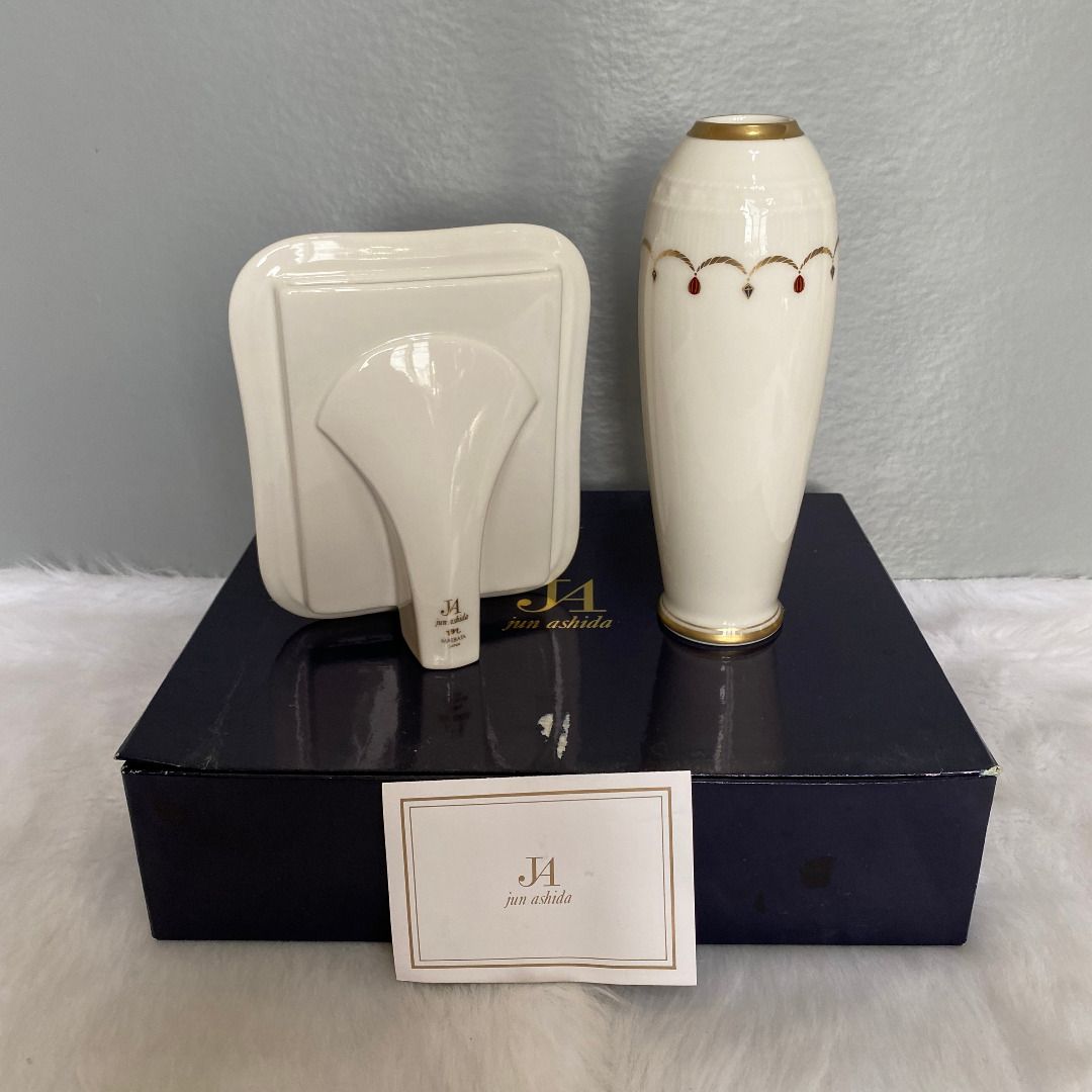 Jun Ashida White Picture Frame and Vase Set, Furniture & Home Living ...