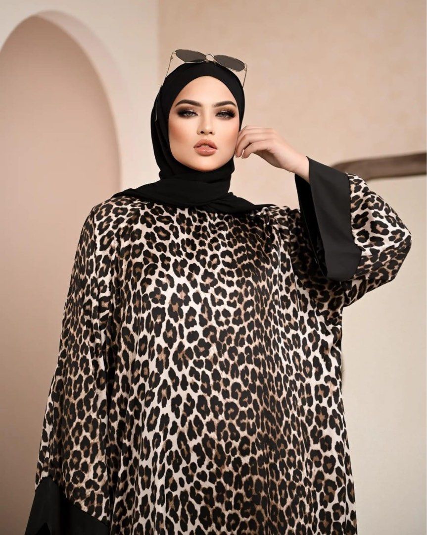 Leshia abaya, Women's Fashion, Muslimah Fashion, Dresses on Carousell