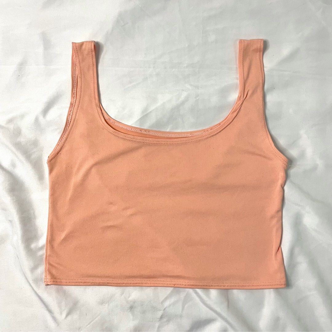 Light Pink Crop Top, Women's Fashion, Tops, Sleeveless on Carousell