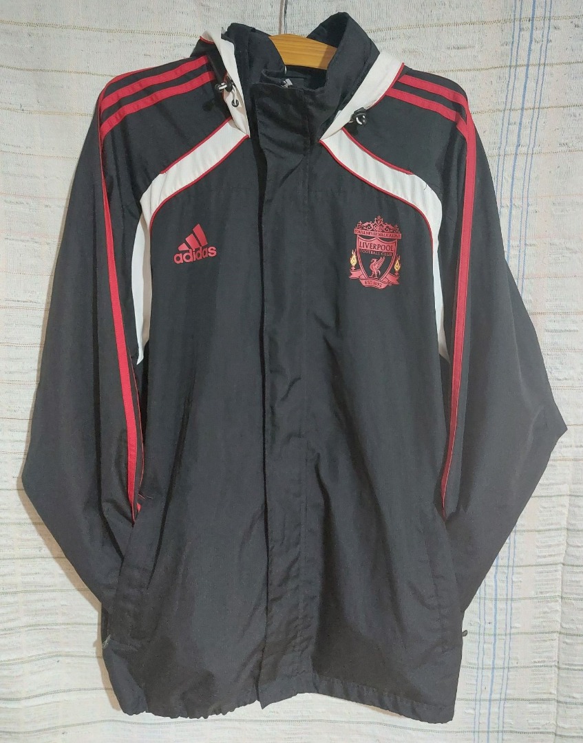 Liverpool FC 2010 -2011 Adidas Rain Jacket, Men's Fashion, Activewear ...