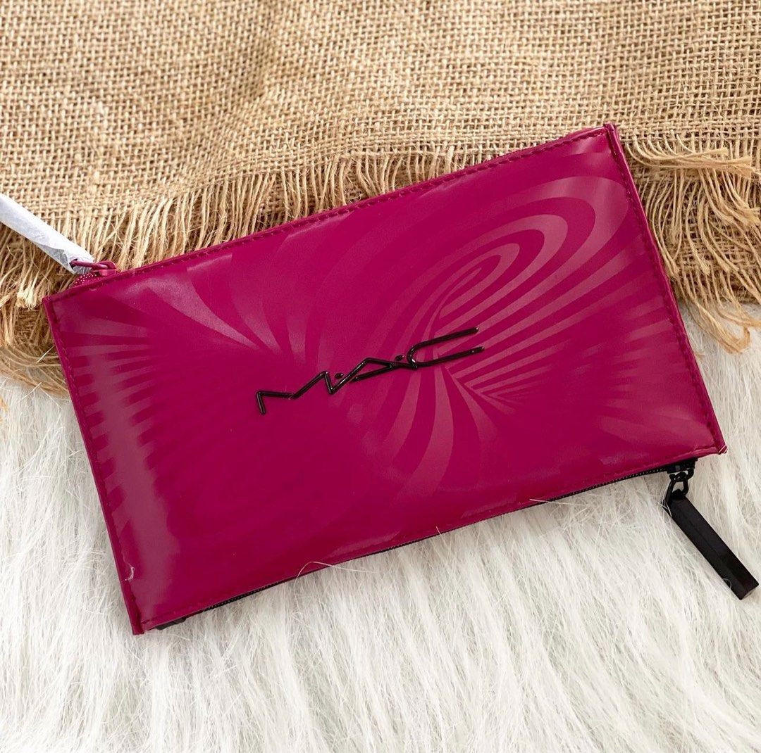 MAC 2-way pouch on Carousell