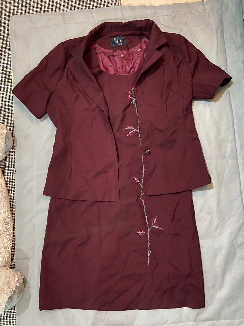 Maroon Office Set Coordinates Blazer Dress, Women's Fashion, Dresses ...