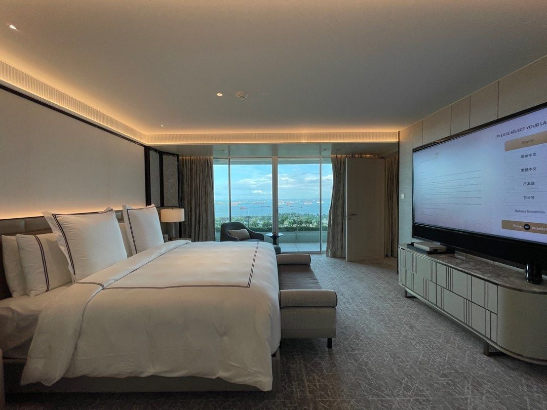 MBS- marina bay sands hotel room- (RWS) Resorts World Sentosa hotel ...
