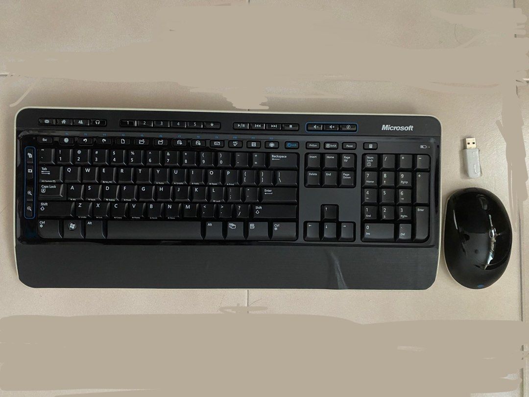 Microsoft Silent Keyboard & Mouse, Computers & Tech, Parts ...