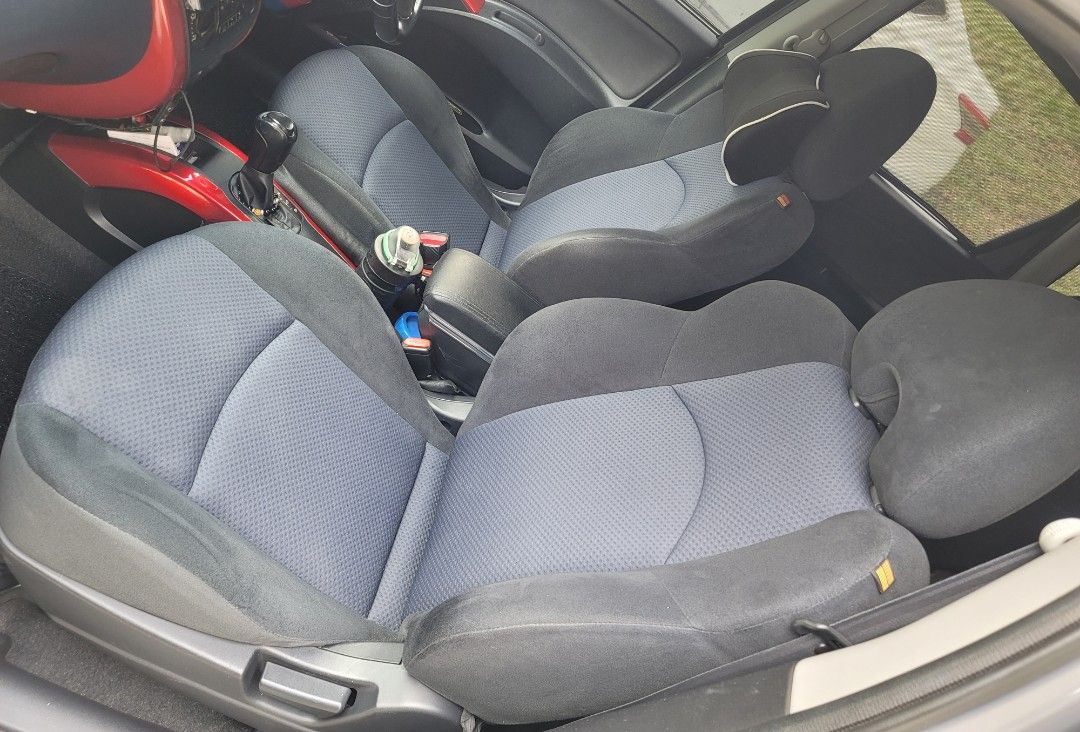 Mitsubishi colt Version R seat, Car Accessories, Accessories on Carousell