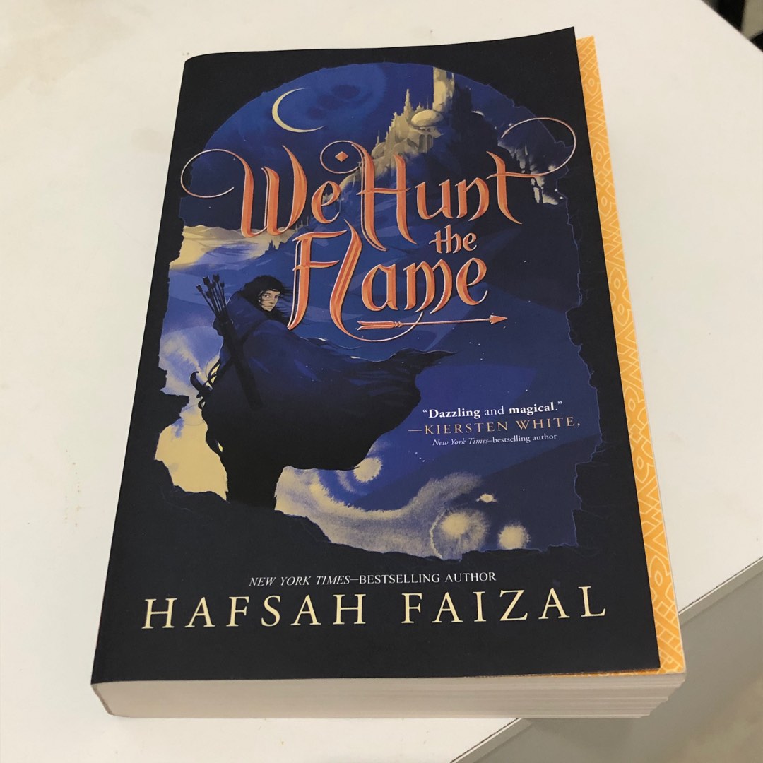 Novel We Hunt the Flame by Hafsah Faizal, Buku & Alat Tulis, Buku di ...