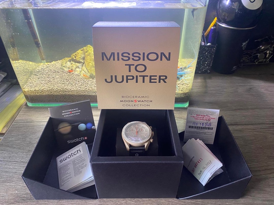 OMEGA x SWATCH Mission to Jupiter, Men's Fashion, Watches & Accessories ...