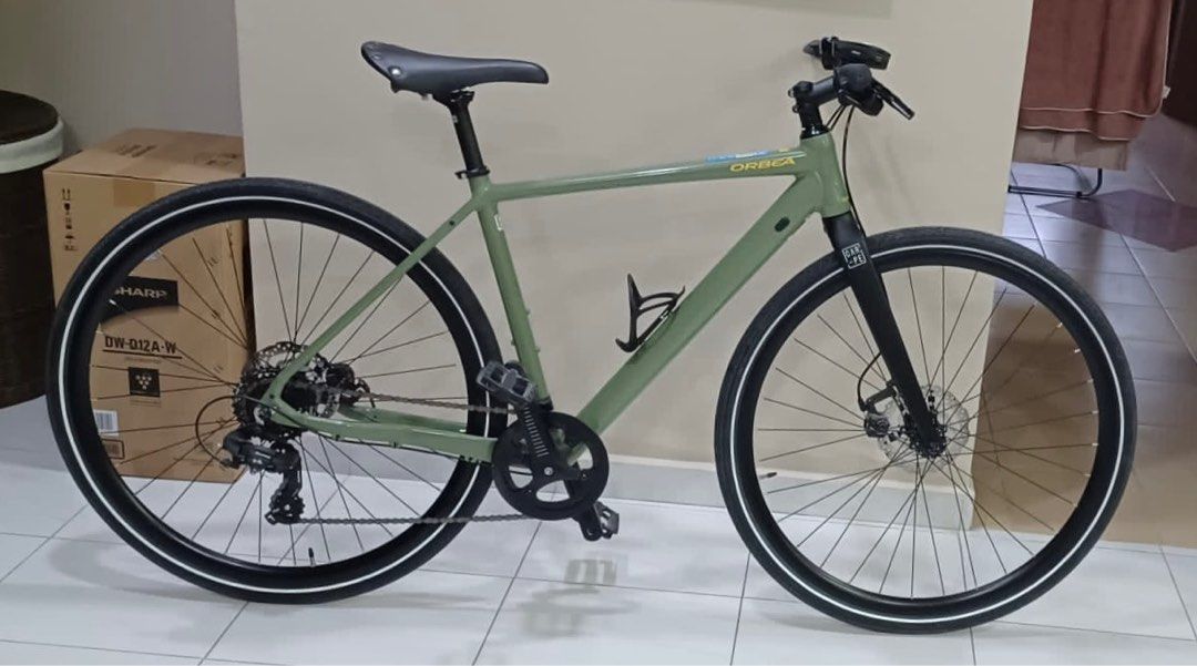 Orbea Carpe 40 Hybrid Bike, Sports Equipment, Bicycles & Parts ...
