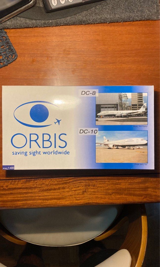Orbis DC10 & DC8 1:400 aircraft model set, Hobbies & Toys, Memorabilia ...