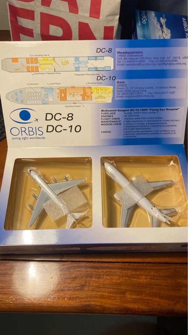 Orbis DC10 & DC8 1:400 aircraft model set, Hobbies & Toys, Memorabilia ...