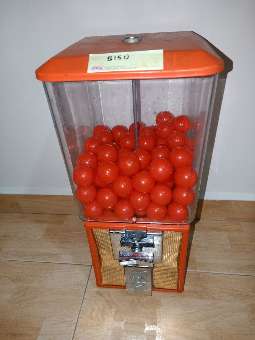 ORIGINAL / GACHAPON Capsule Machine, Hobbies & Toys, Memorabilia ...