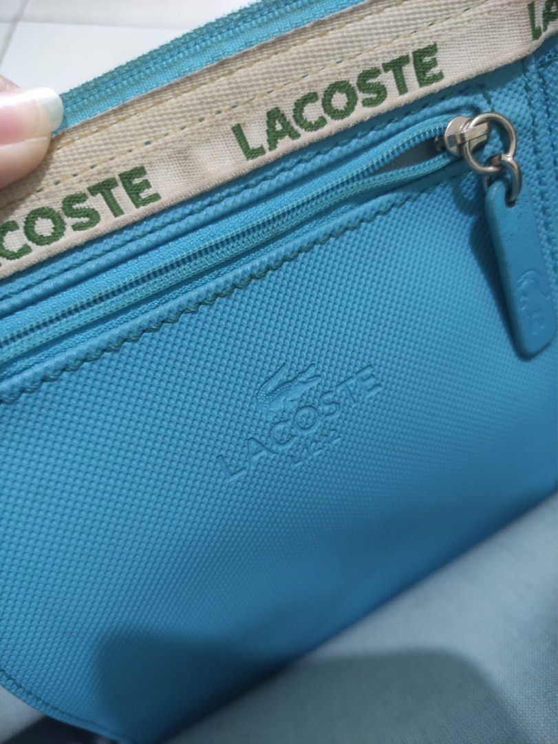 Original Classic Lacoste Bag Tas Biru, Barang Mewah, Tas & Dompet di ...