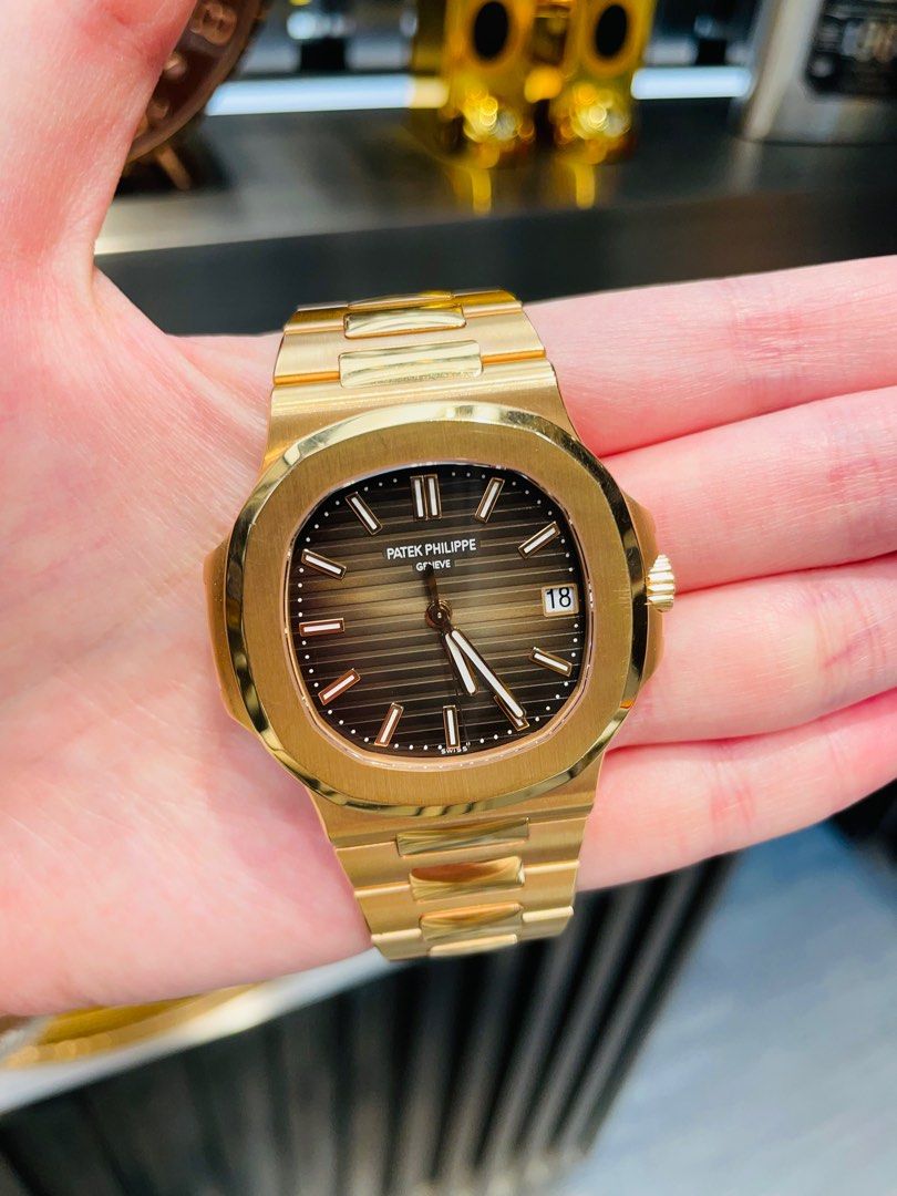 Patek Philippe Nautilus 5711/1R-001, 名牌, 手錶 - Carousell