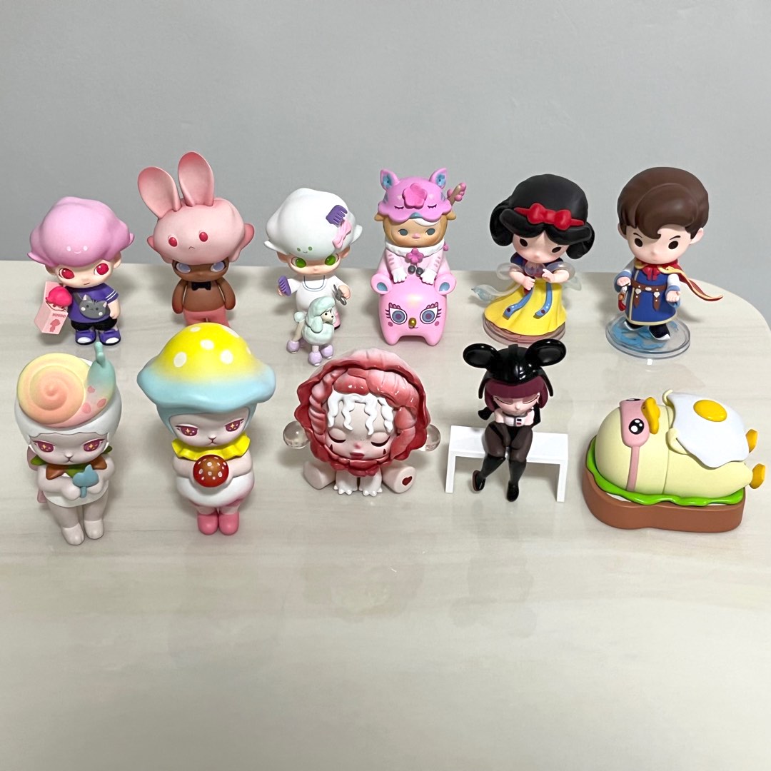 Popmart Skullpanda, Dimoo, Bunny, Pucky, Disney Princess Han ...