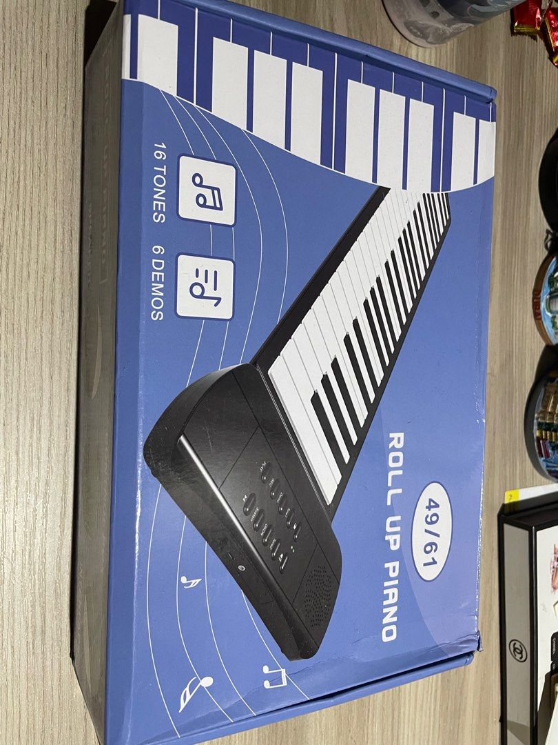 Portable 61 Keys universal electronic piano roll up - keyboard, Hobbies ...