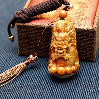 Real Grade A Myanmar Dragon Jade Pendent, Men's Fashion, Watches ...