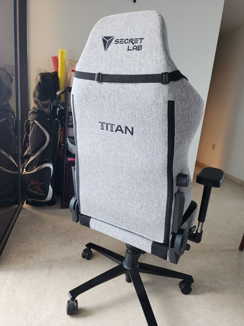 Secretlab Titan EVO 2020 (Cookies & Cream), Furniture & Home Living ...