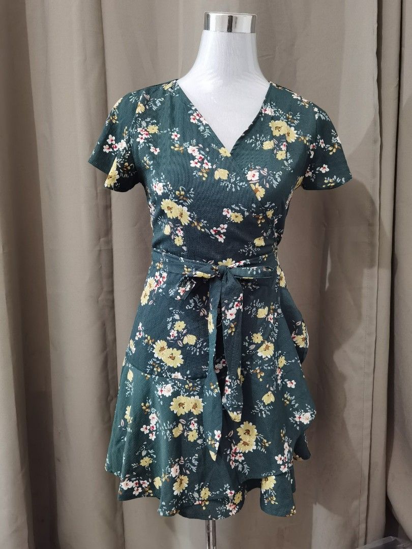 Sexy Wrap Dress Womens Fashion Dresses And Sets Dresses On Carousell