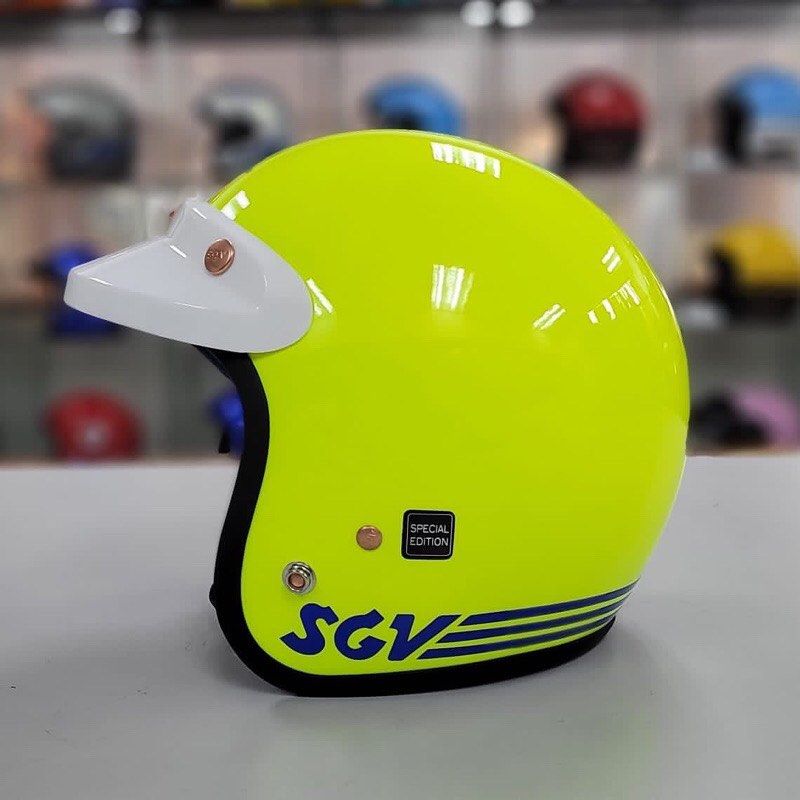 Sgv helmet special edition valentino yellow, Motorcycles, Motorcycle ...