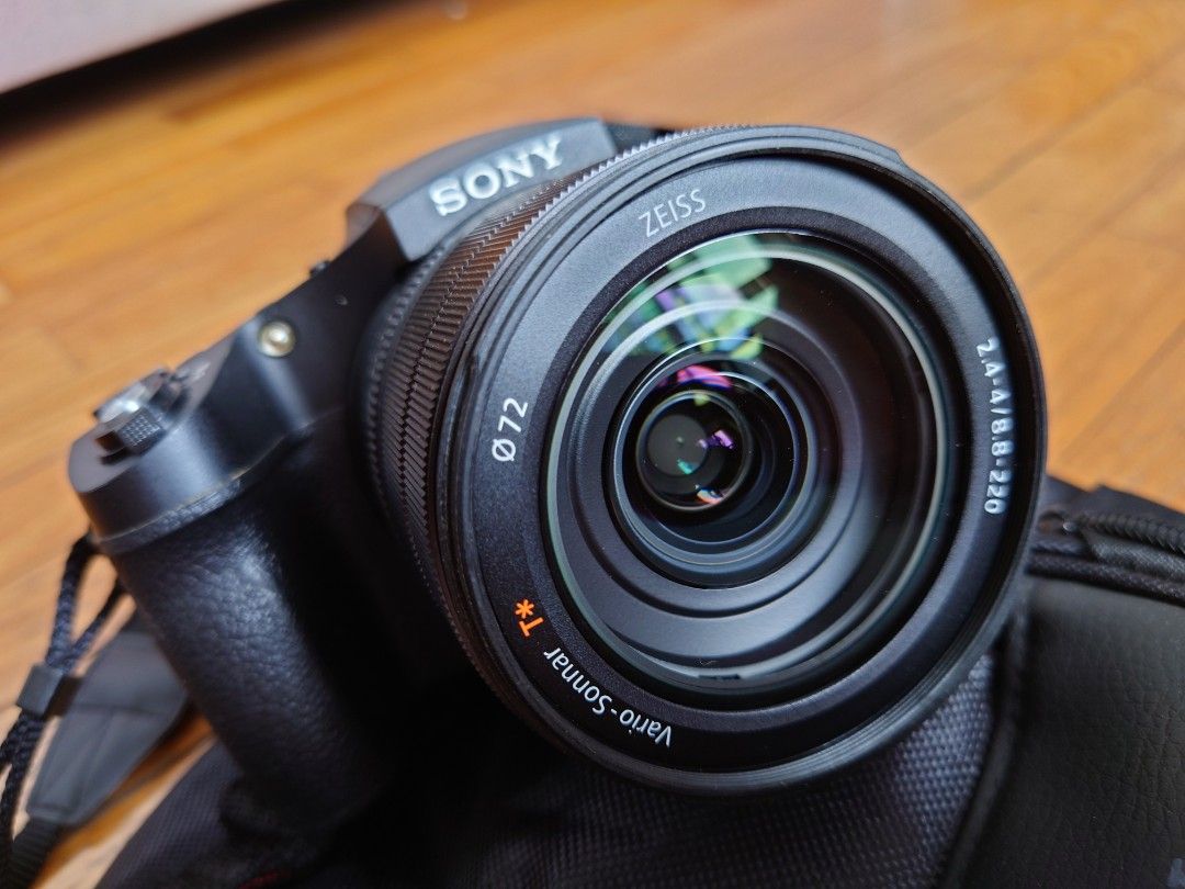 Sony RX10IV \ RX10M4, Photography, Cameras on Carousell