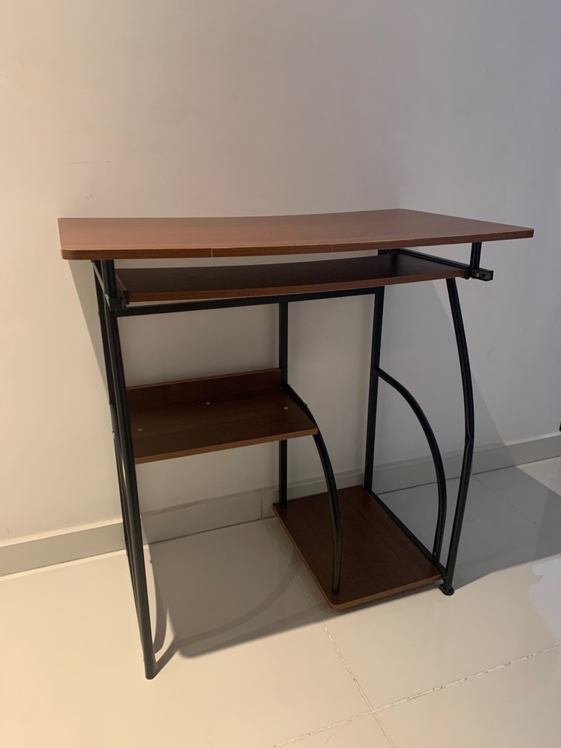 Study Table (Best for Small Spaces) PRICED TO CLEAR! 70cm x 40cm ...
