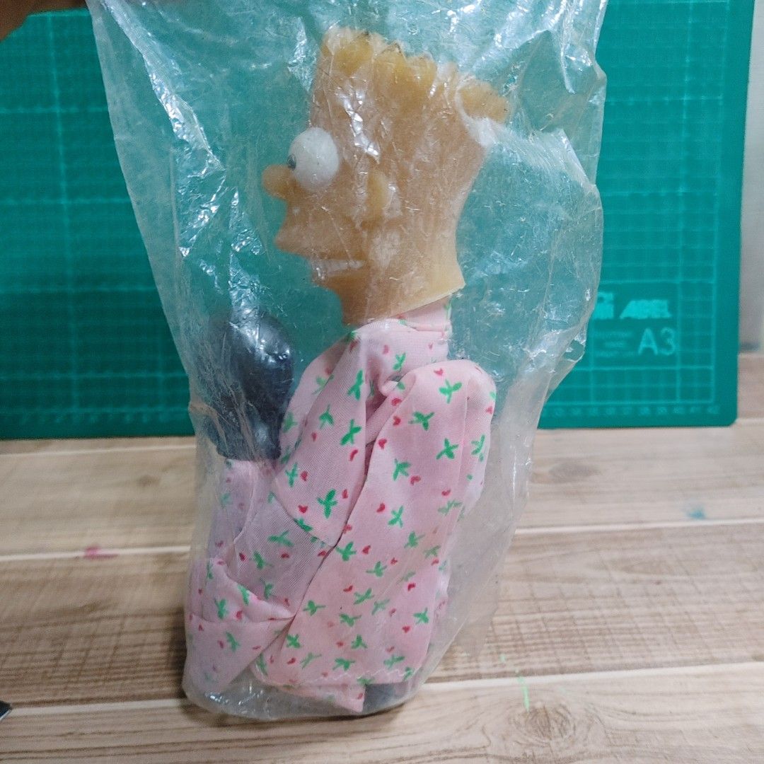 The Simpsons - Bart Punching Puppet, Hobbies & Toys, Memorabilia ...