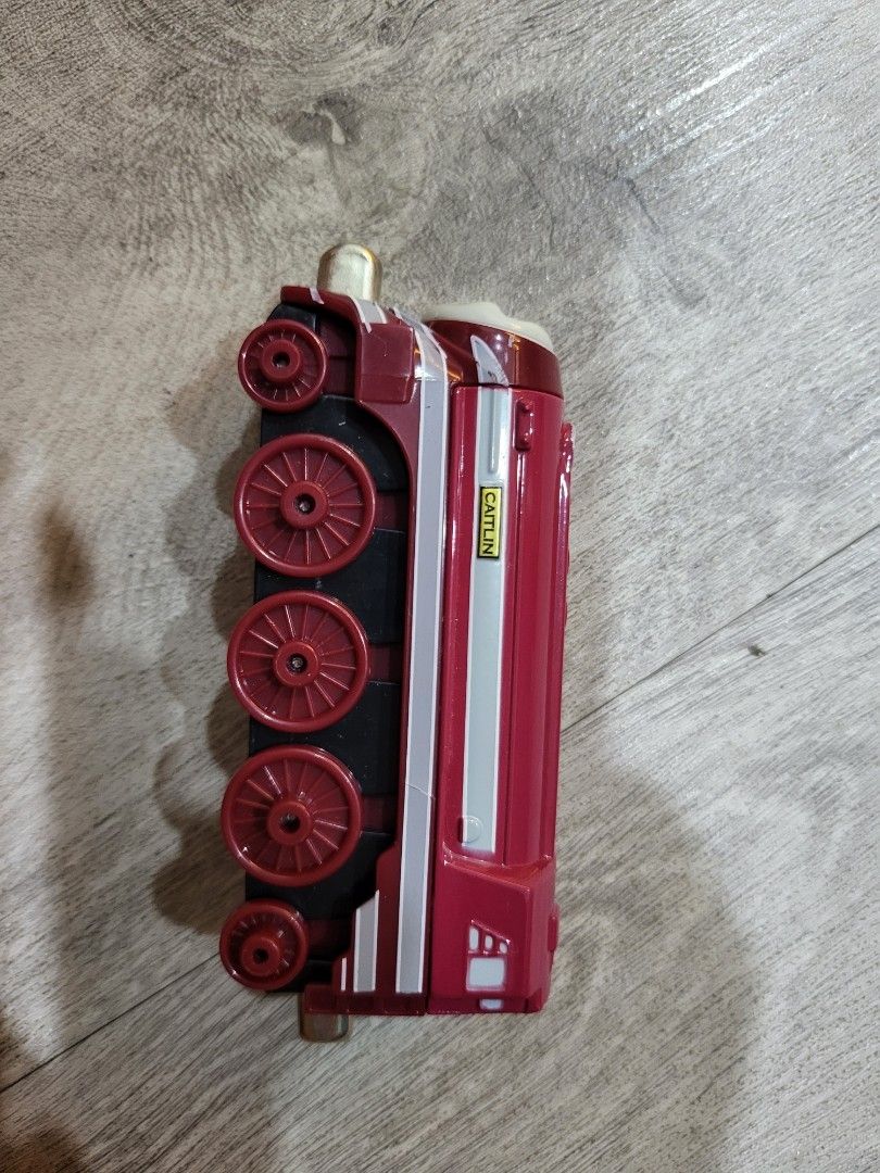 Thomas train. NO.2 EDWARD TRAIN amd CAITLIN, Hobbies & Toys, Toys ...