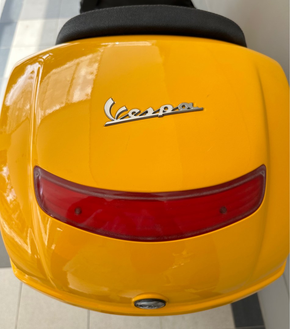 Vespa top box, Motorcycles, Motorcycle Accessories on Carousell