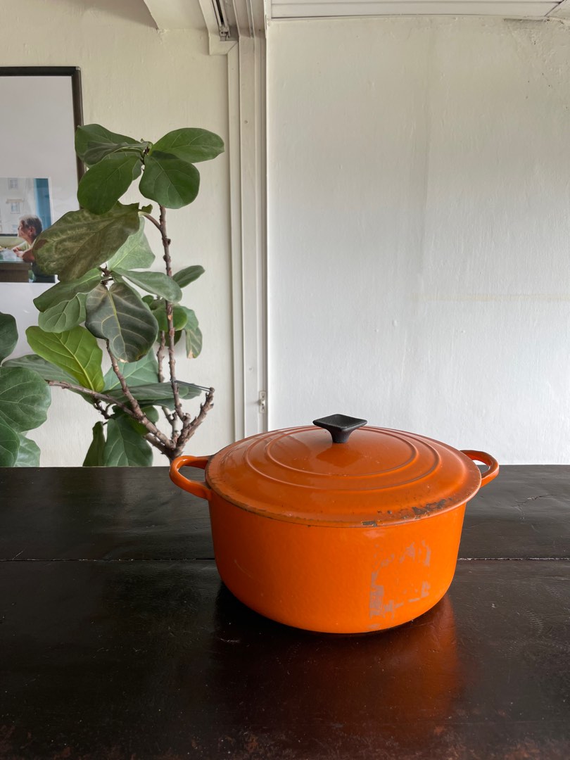 Vintage Le Creuset pot (chipped), Furniture & Home Living, Kitchenware ...