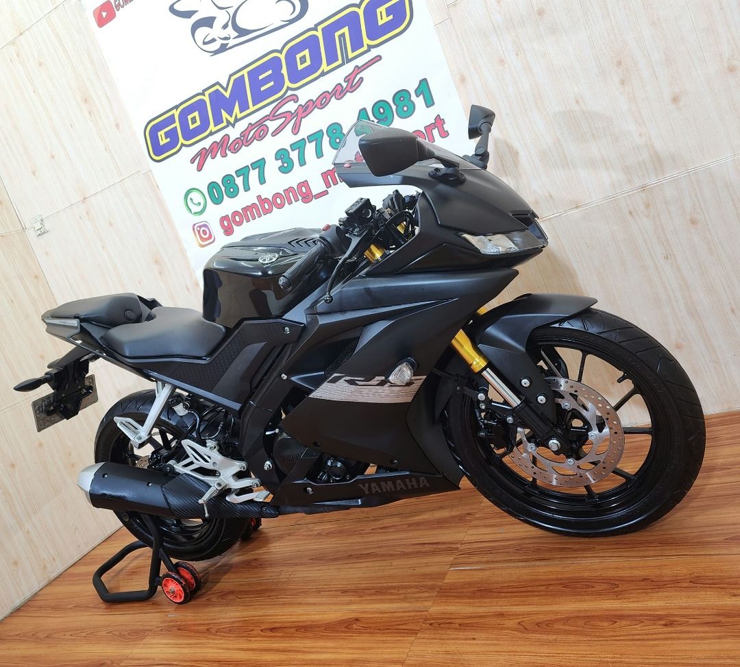 YAMAHA R15 V3 tahun 2021, Motor di Carousell