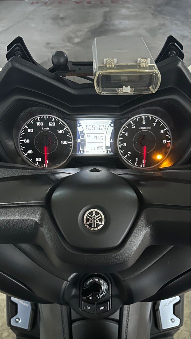 Yamaha Xmax 300 Matte Blue COE till 2031, Motorcycles, Motorcycles for ...