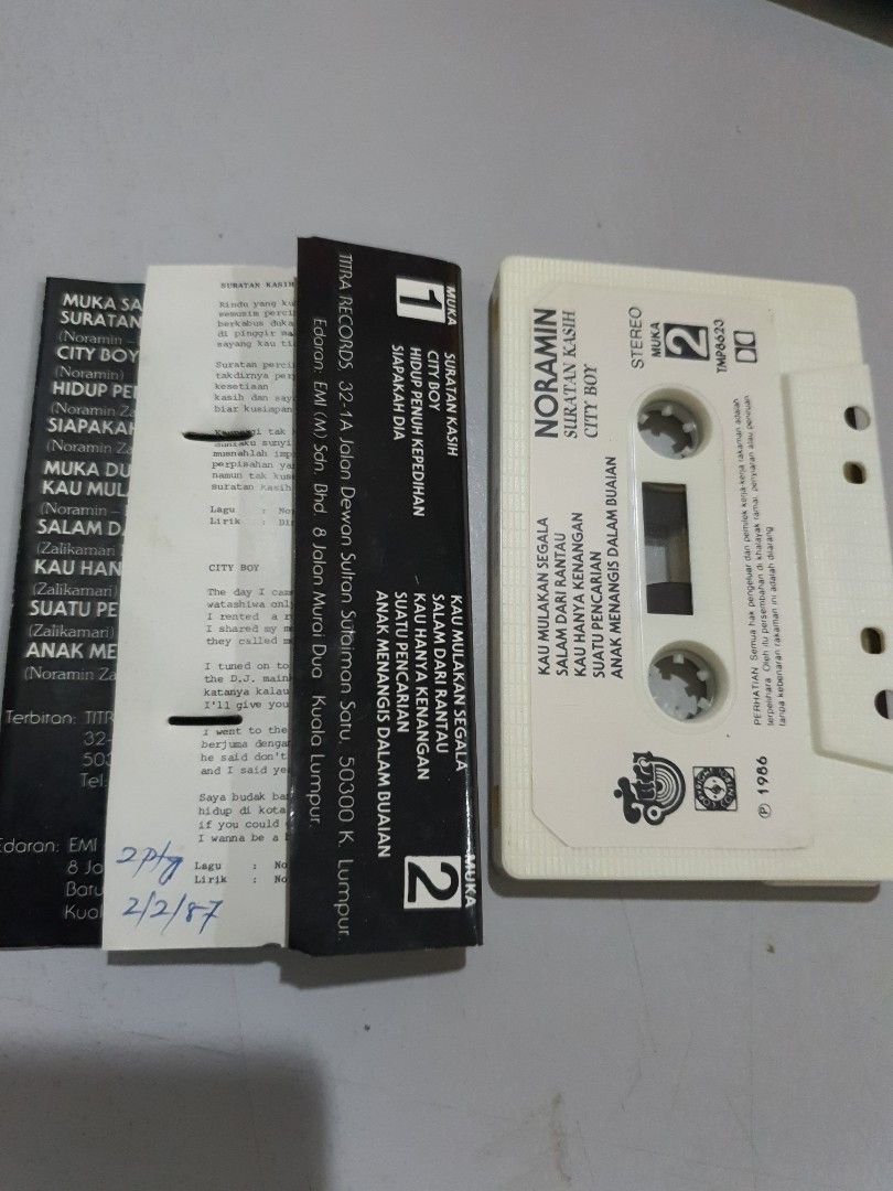 (1615) Kaset Cassette Melayu NORAMIN Suratan Kasih City Boy, Hobbies & Toys, Music & Media, CDs ...