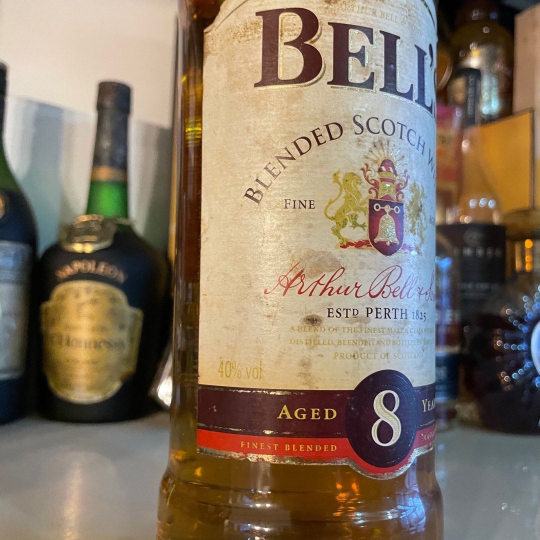 1L Bells 8 Extra Special Whisky 1000ml, Food & Drinks, Beverages on Carousell