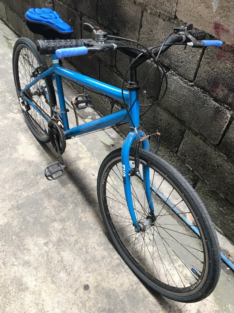 26er bike(evolv brand) on Carousell