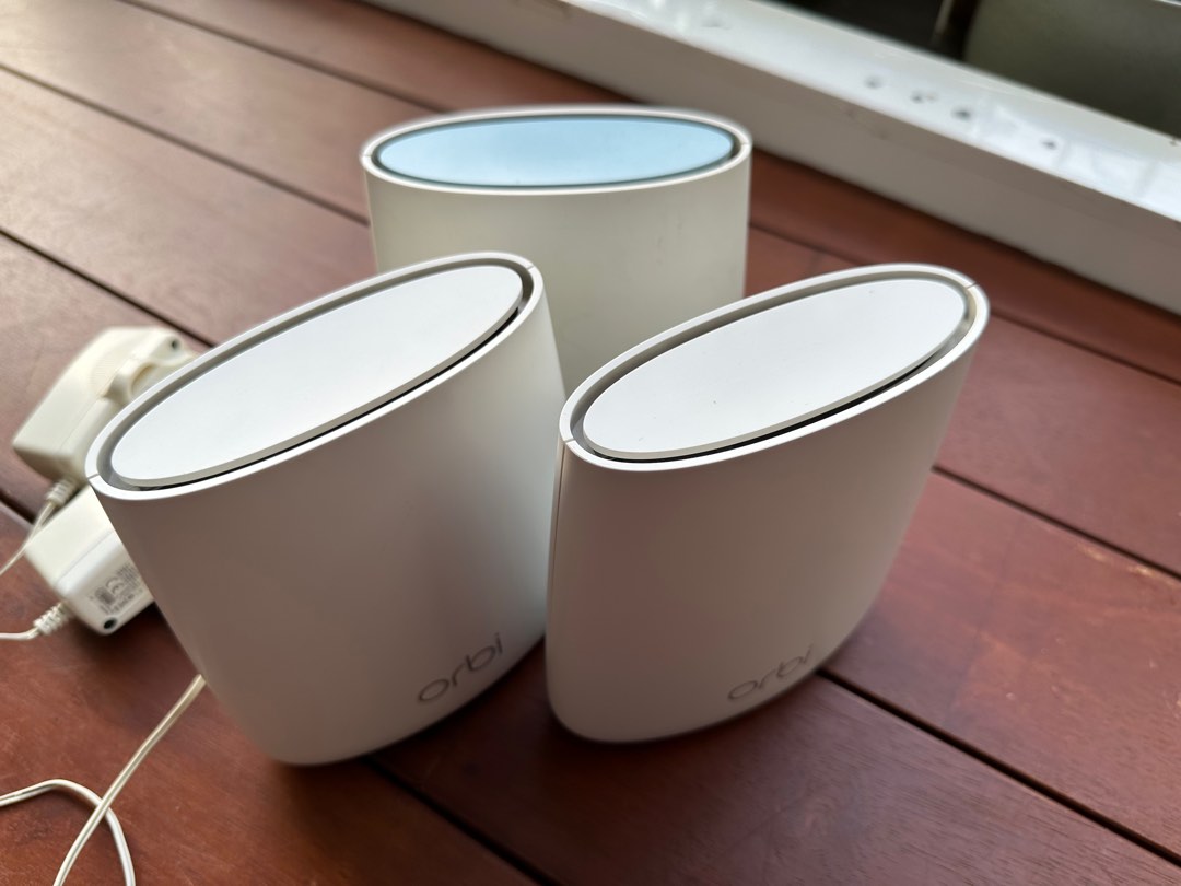 AC2200 Mesh WiFi System (RBK23) Orbi Tri-band Mesh WiFi System, 2.2Gbps ...