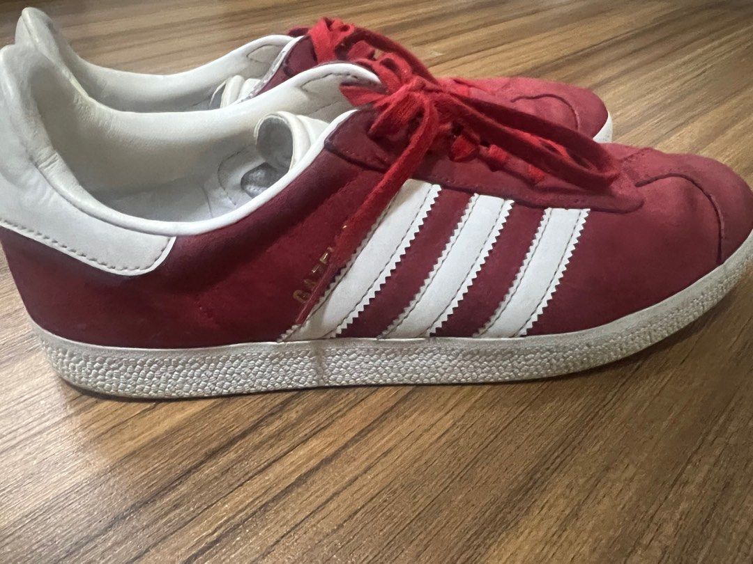 Adidas Gazelle Red, Women's Fashion, Footwear, Sneakers on Carousell