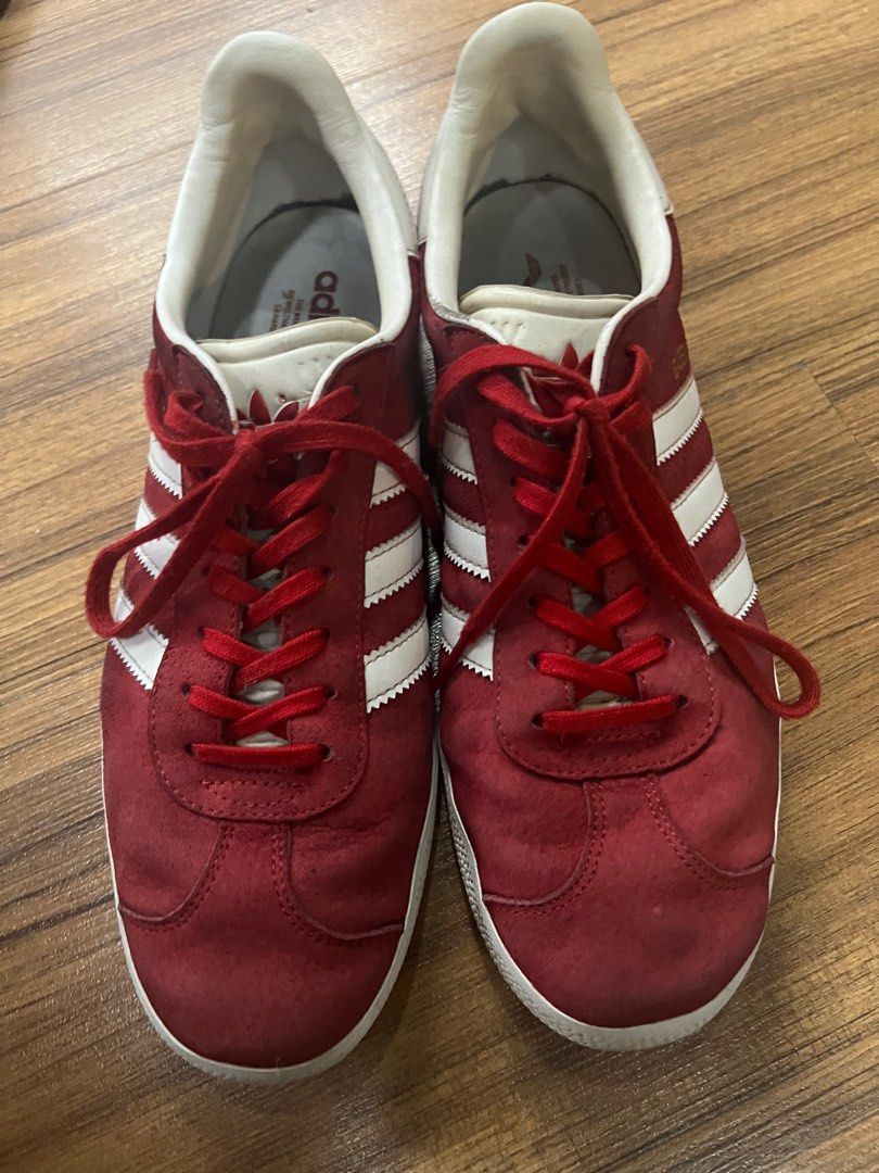 Adidas Gazelle Red, Women's Fashion, Footwear, Sneakers on Carousell