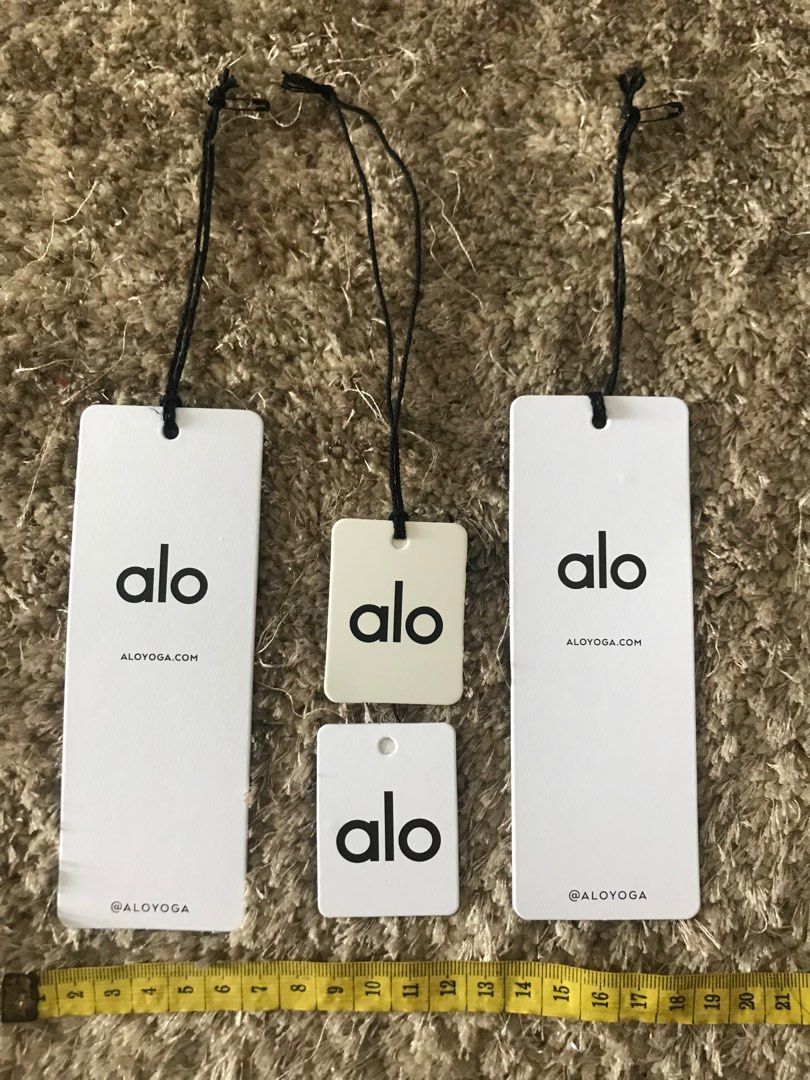 Alo Yoga new york tag price tag label booklet new authentic harga ...