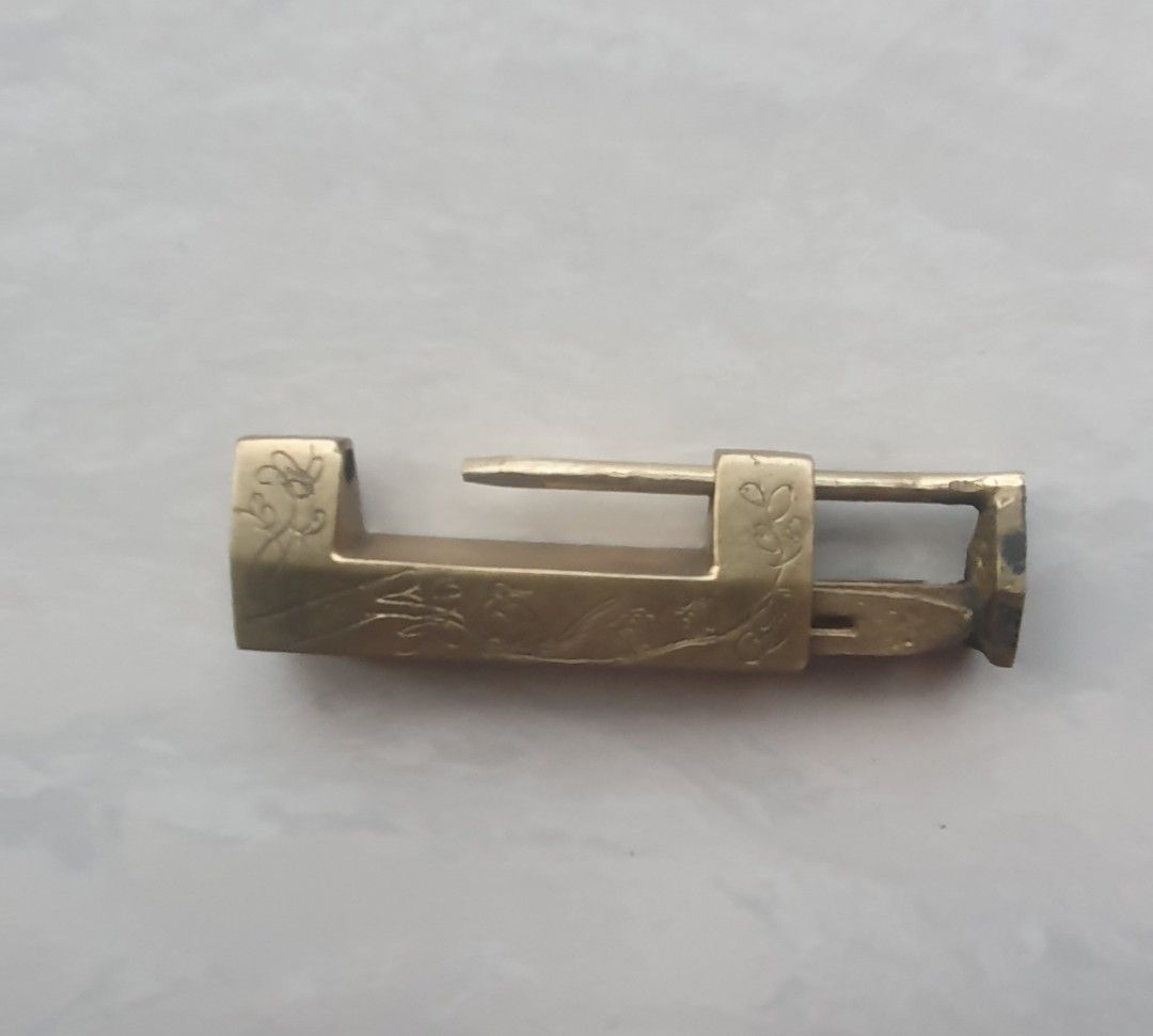 Antique Chinese pad lock., Hobbies & Toys, Memorabilia & Collectibles ...