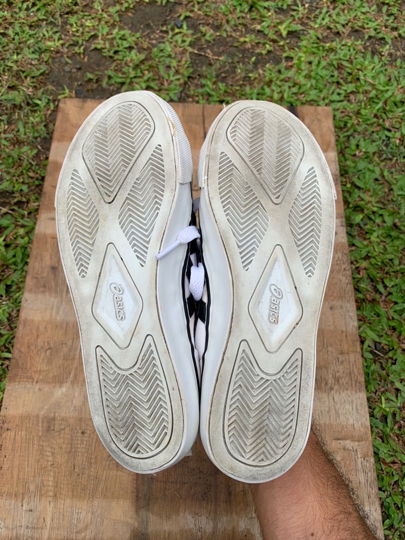 Asics trono, Men's Fashion, Footwear, Sneakers on Carousell