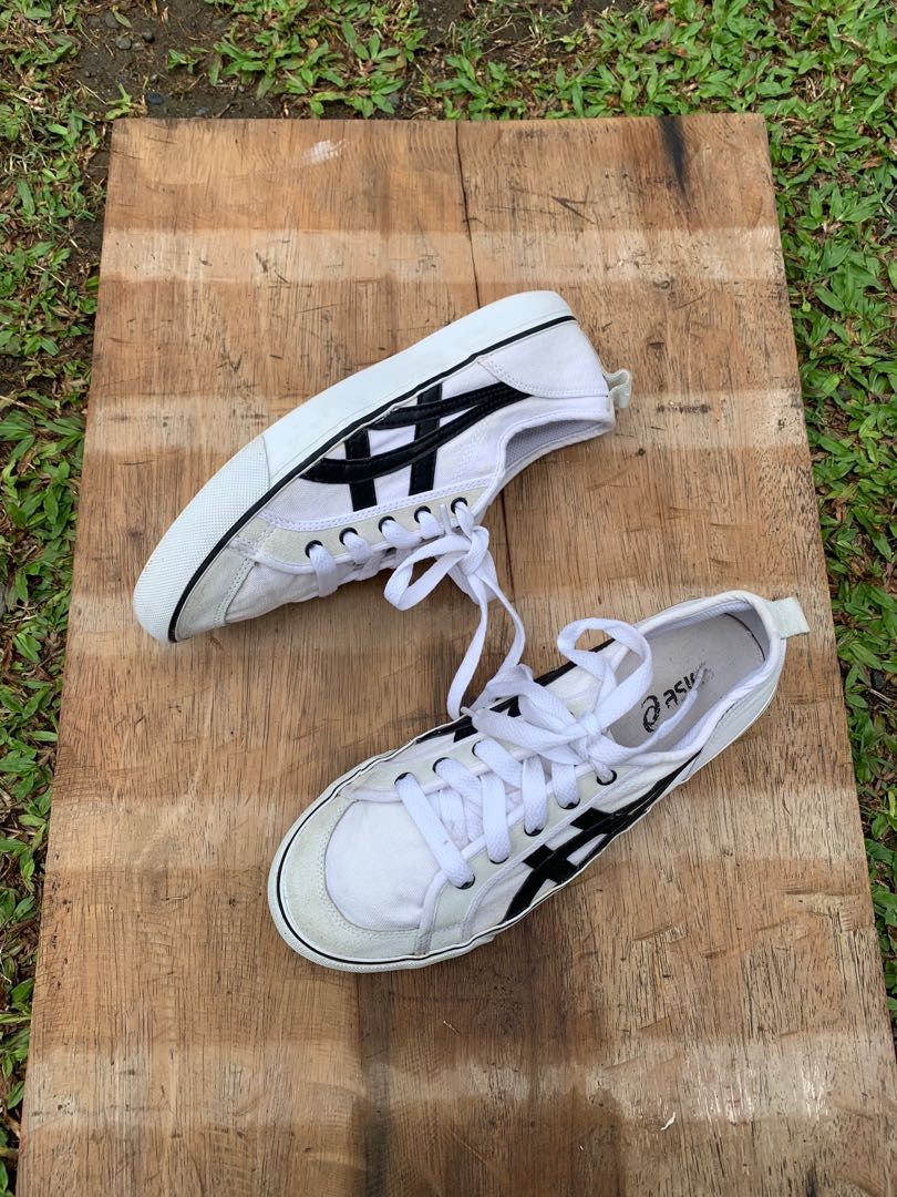 Asics trono, Men's Fashion, Footwear, Sneakers on Carousell