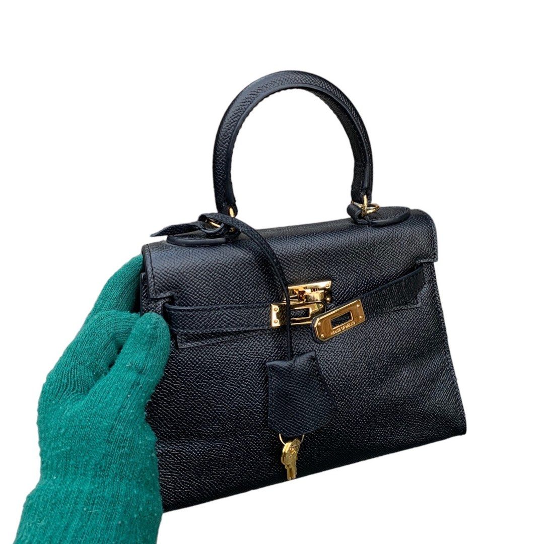 Authentic HOUSE OF HELLO, Women's Fashion, Bags & Wallets, Cross-body ...