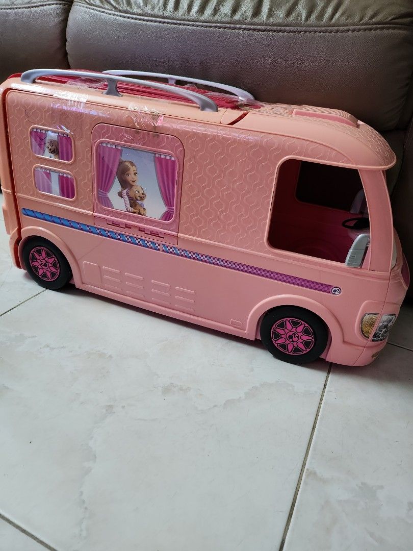 Barbie bus, Hobbies & Toys, Toys & Games on Carousell