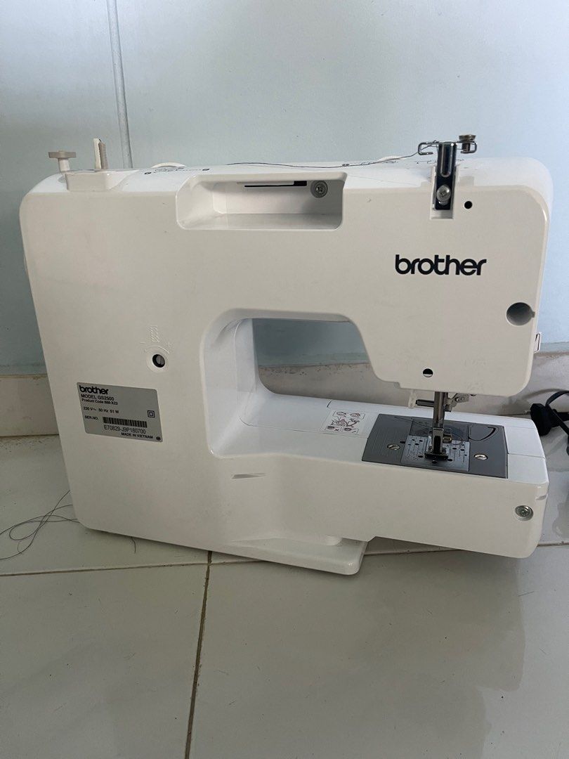 Brother GS2500 sewing machine, TV & Home Appliances, Other Home ...