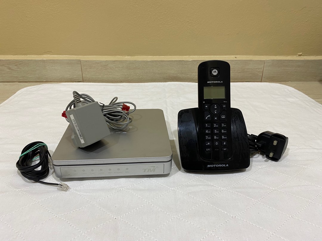 Cordless phone and TM Unifi, Computers & Tech, Parts & Accessories ...