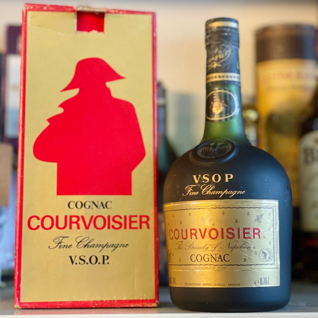 Courvoisier VSOP Cognac Vintage green bottle w box 700ml, Food & Drinks, Beverages on Carousell